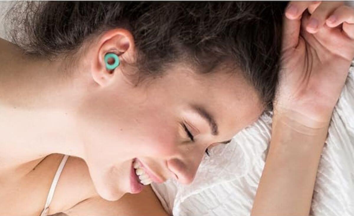 Say Goodbye to Distractions: The Ultimate Noise Reducers for Focused Work Say Goodbye to Distractions: The Ultimate Noise Reducers for Focused Work